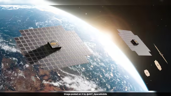 Daily News Analysis 'BlueBird Communications Satellite and LVM3-M6 ...